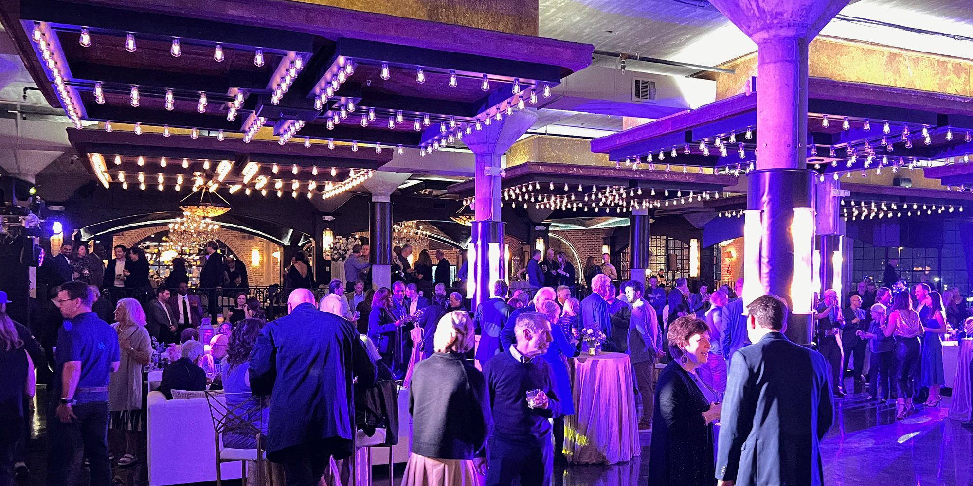 Faces & Places: in Houston - UW Tyee Club